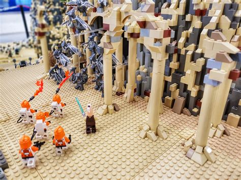 Second Battle On Geonosis Lego Star Wars Sets