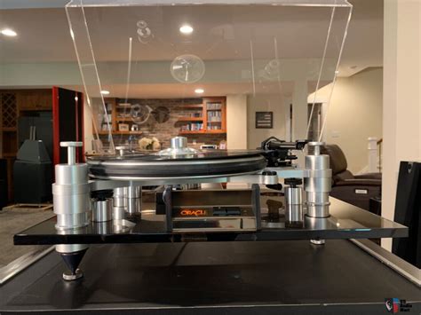 Absolutely Exquisite Oracle Delphi Turntable With Mk Vi Upgraded Motordrive And Mvss Stunning