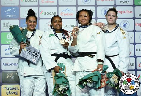 Шигшээ баг Душанбегийн Гран При тэмцээнээс гурван хүрэл медаль хүртлээ