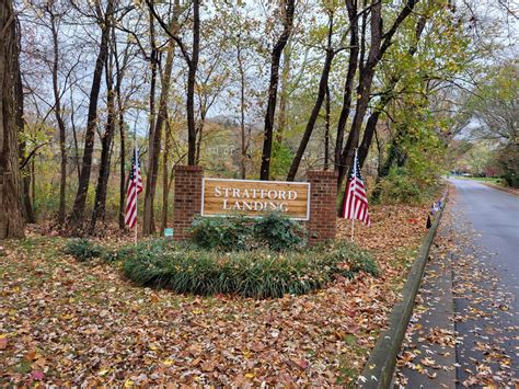 Stratford Landing Offers Big Yards Community Sidewalks And An Outlet
