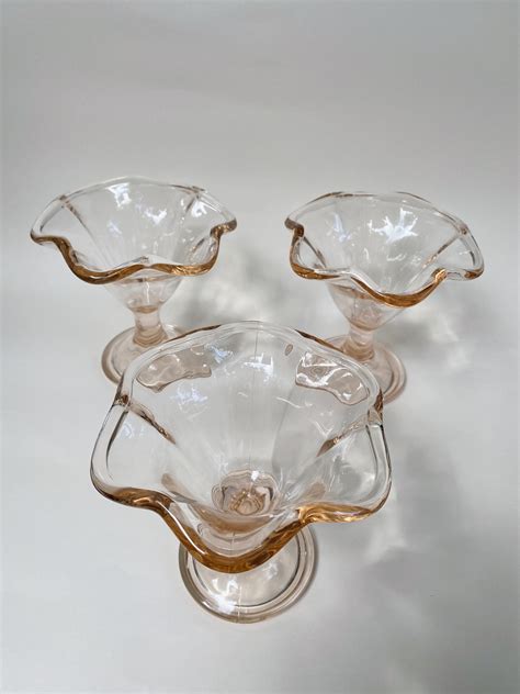 Pink Vintage Italian Sundae Glasses Depression Glass Dishes Etsy