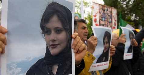 El Régimen De Irán Condenó A Cinco Años De Prisión Al Tío De Mahsa