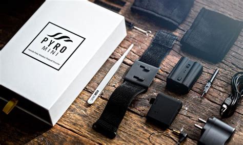 Pyro Mini Fireshooter Cool Material