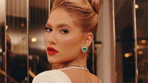 Virgínia Fonseca mostra look para novo clipe de Zé Felipe e causa