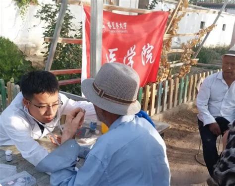 呵护万民健康，伴基层医疗光芒闪耀 —— 塔里木大学医学院2023年暑期“三下乡” 医师健康行志愿服务队血压血糖测量义诊 塔里木大学医学院