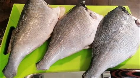 How To Clean Your Fish Before Cooking 🐟 What To Do For Its Bad Smell