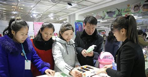 북한 평양시 관광기념품전시회 2024 성황리 개최