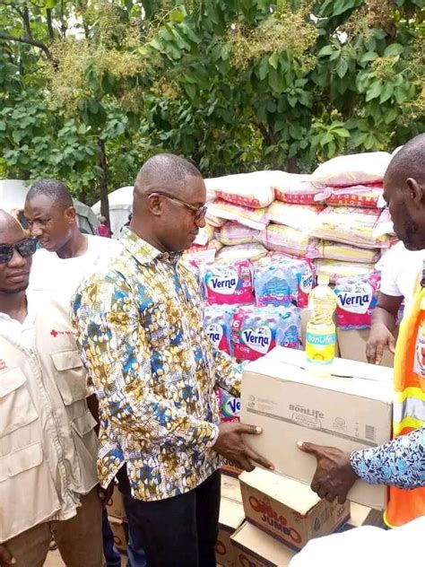 John Mahama Supports Buipe Flood Victims