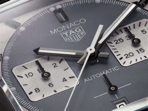 Tag Heuer Lights Up The Dark With Monaco Chronograph Night Driver Maxim