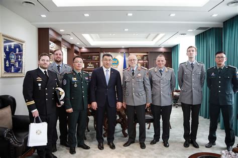 Орон нутгийн хамгаалалтыг бэхжүүлэх чиглэлд хамтран ажиллах талаар санал солилцов