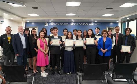 Khu Học Chính Garden Grove