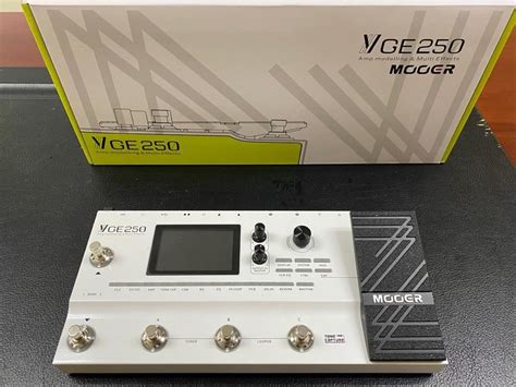 MOOER GE 250 - #7693221 - su Mercatino Musicale in Pedaliere ...