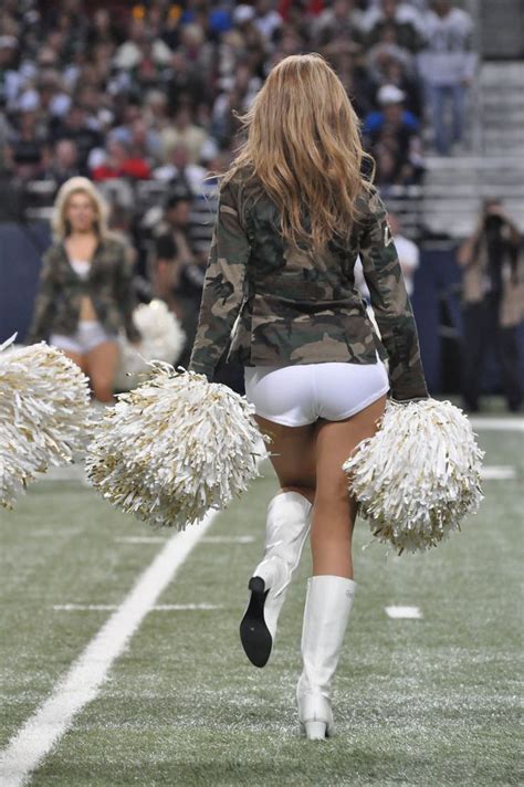 22 Best Los Angeles Rams Cheerleader Images On Pinterest Nfl Rams St