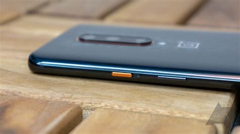 OnePlus 7T Pro 5G McLaren Review Trading Battery Life For An Extra G