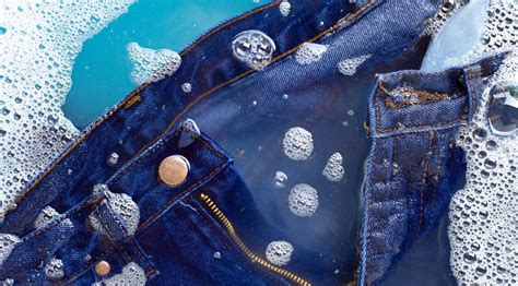 სიმართლეა თუ არა რომ ჯინსის შარვალი 4 ჯერ ჩაცმის შემდეგ უკვე გასარეცხია