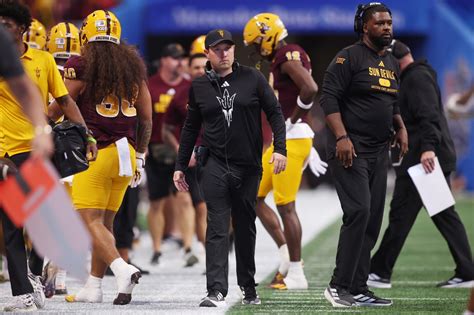 Kenny Dillingham Pulls Classy Move On Field After Arizona State S Loss