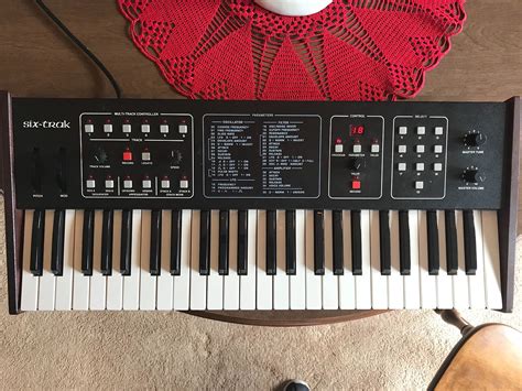 Matrixsynth Sequential Circuits Six Track Sn 001094