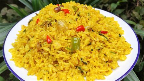 মাত্র 10 মিনিটে তৈরী করুন শীতের সকালে বাসি ভাত দিয়ে সকালের নাস্তা