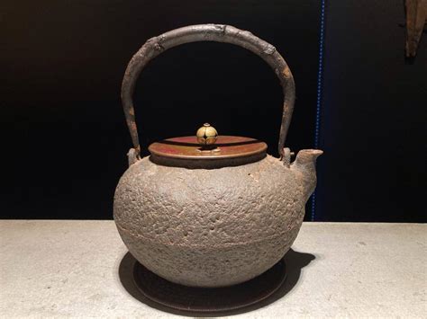 時代 釜師作 斑紫銅蓋 柑肌 丸形 鉄瓶 時代 煎茶道具品牌价格图片代购帮