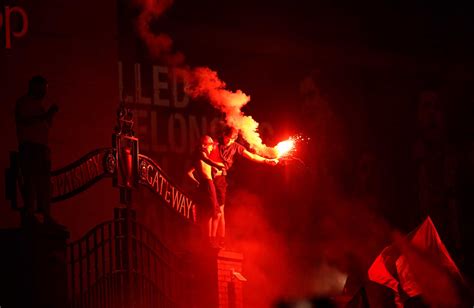 The Scenes Outside Anfield As Liverpool Become Champions Soccerbible