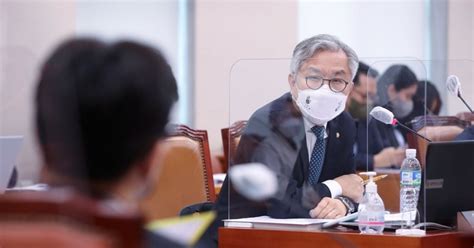 최강욱 내가 더 피해자 아니냐 한동훈 기소되셨잖아요