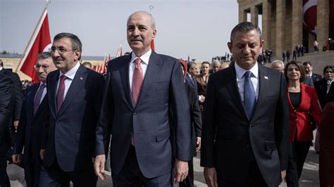 Devlet Erkan An Tkabir I Ziyaret Etti
