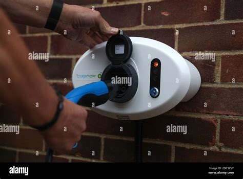 Bp Chargemaster 7kw Only Charging At Speak Ev Electric Car 47 Off