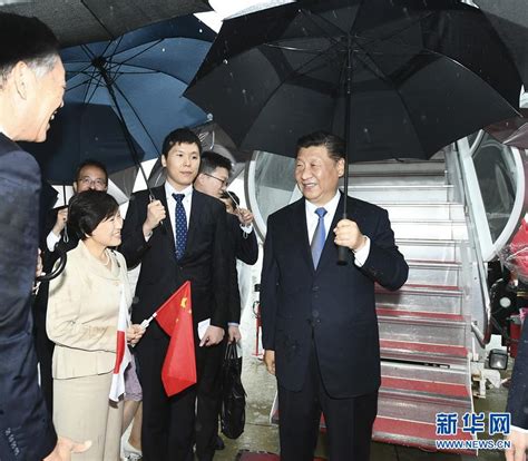人民画报 习近平抵达日本大阪出席二十国集团领导人第十四次峰会