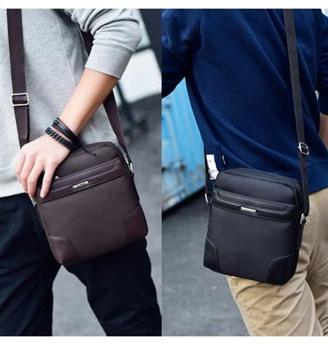 남성 심플 가벼운 미니 크로스백 가방 명품 힙색 힙쌕 힙백 웨이스트백 메신저백 허리쌕 티몬