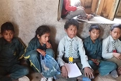 थाहा खबर मुगुको समता स्कुलका विद्यार्थीको बिचल्ली