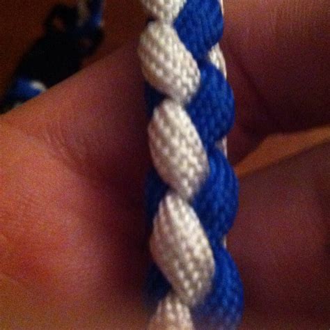Paracord 4 Strand Round Braid 4 Steps Instructables