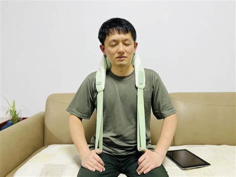 比按摩店还要舒服的肩颈按摩器，肩颈疲劳穴位拿捏得精准到位 知乎