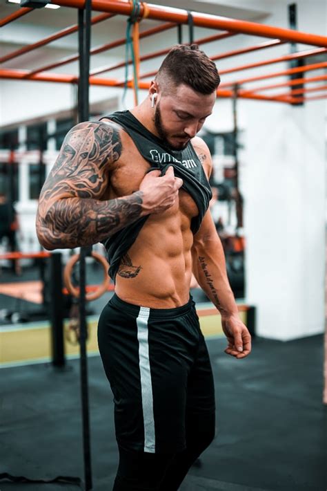 20 упражнений для спины которые помогут устранить боли в спине и позвоночнике Gymbeam Blog