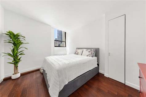 3 Hanover Sq Unit 8e New York Ny 10004 Mls Rplu 5122960808 Redfin