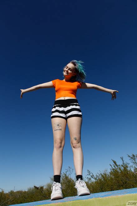 Vonnie Bean Zhishy Oranges Vonnie Bean Oranges25 Porn Pic Eporner