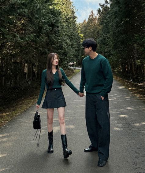 엄라이브 단독특가 3컬러2사이즈세트가능 봄신상 남녀공용 오버핏 니트 여자 크롭 골지 가디건 시밀러룩 커플룩 데이트룩 남친