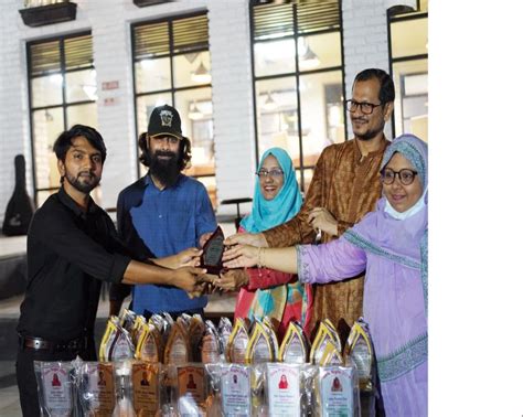 Saiful Islam On Linkedin Received Token Of Appreciation From Faculties