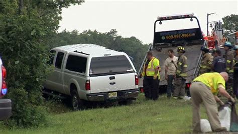 Photos Deadly Crash On Garden State Parkway Abc7 New York
