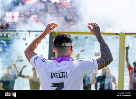 Emanuele valeri 2022 atalanta hi-res stock photography and images - Alamy