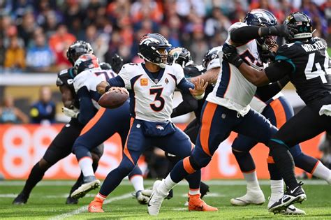 Russell Wilson Returns From Injury Leads Broncos To Win Vs Jaguars