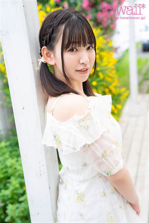 虽然性经验只有3人⋯但一片限定的她觉得自己是日本第一口技女！ 很萌