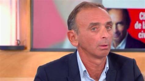 Éric Zemmour découvre dans C à vous que son éditeur n a pas publié