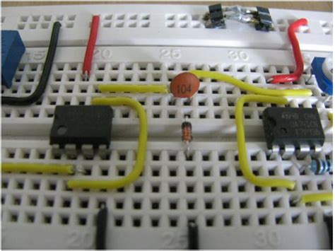 waveform clamping positive and negative clamping circuit design