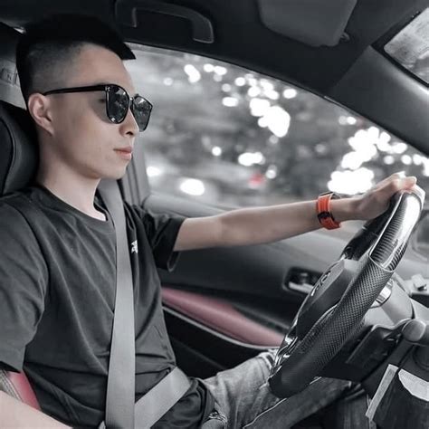 ㄔ余 7857yy • Threads Say More