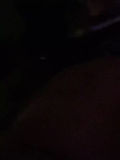 在雨中做爱 Xhamster