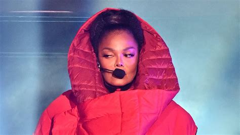 Scream Janet Jackson Goes To War With Landlord Over Black Mould In Her