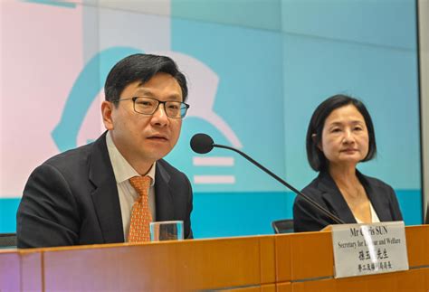 搶人才｜各項輸入人才計劃收逾10萬申請 已批6 1萬宗 正進行新一輪人力資源推算 新冠疫情專頁