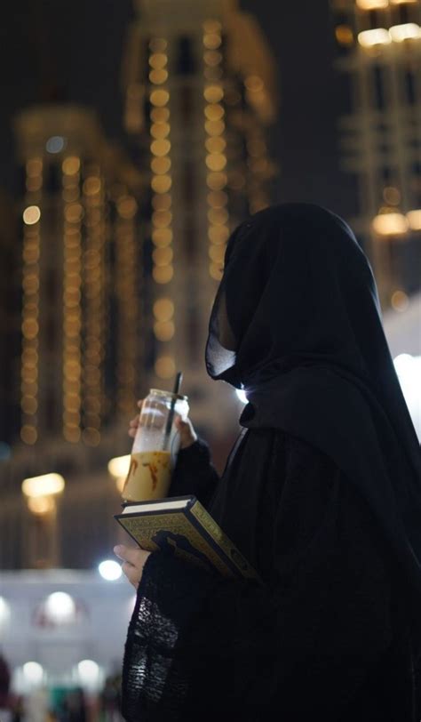 Pin By Hadjer On Épingles Créées Par Vous Hijabi Aesthetic Muslimah