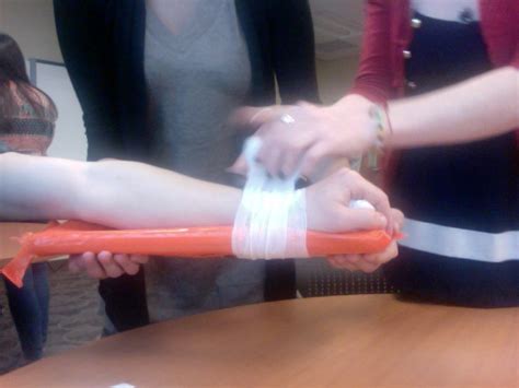 NLC FIRST AID Rigid Splint Forearm