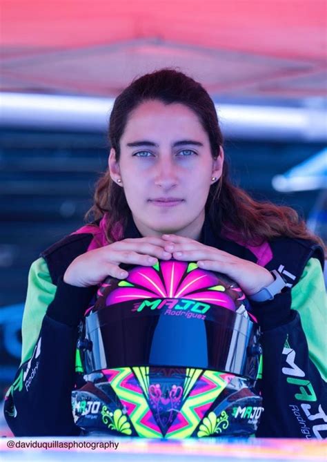Majo Rodríguez la piloto poblana para quien detrás del casco no